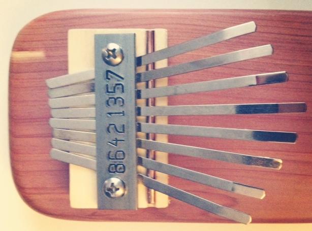 Gift Lab: Thumb Piano “Ka Limba Limba” – The Goods