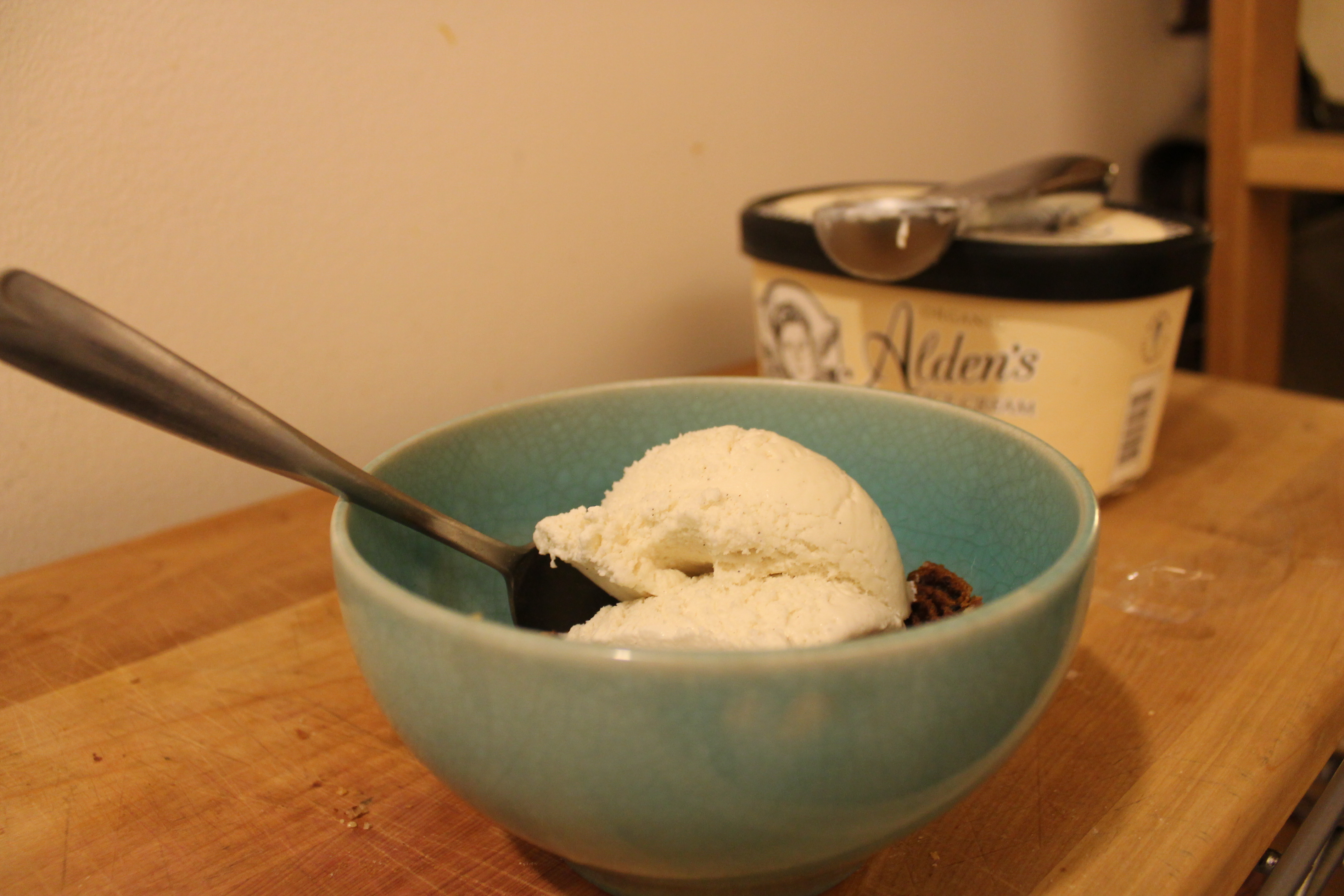Gift Lab: Getting Through Winter with the Easy Scoop Ice Cream Server ...