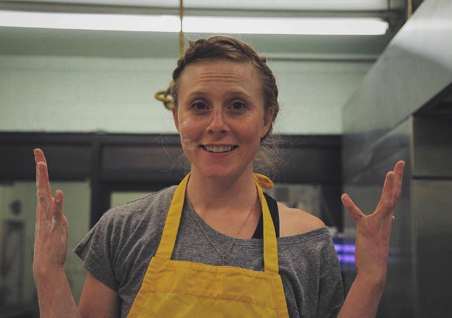 How Jessica Hamel Cures Her Insatiable Hunger for All Natural Frosting ...