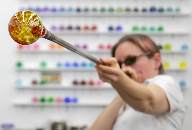 Inside the Artist's Studio with Glass Artist Jill Davis -The Goods