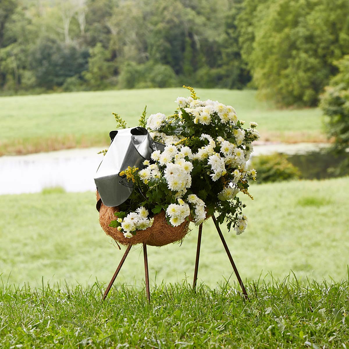 Fluffy Sheep Outdoor Planter | Animal Yard Sculpture, Metal Sheep Art ...